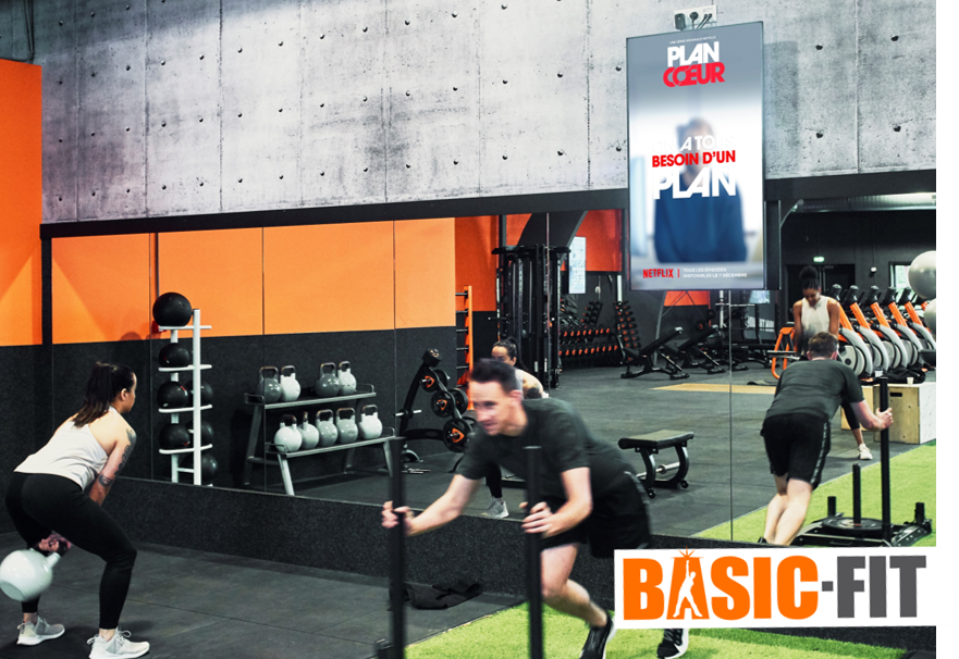 De la TV au DOOH : faire évoluer son mix media